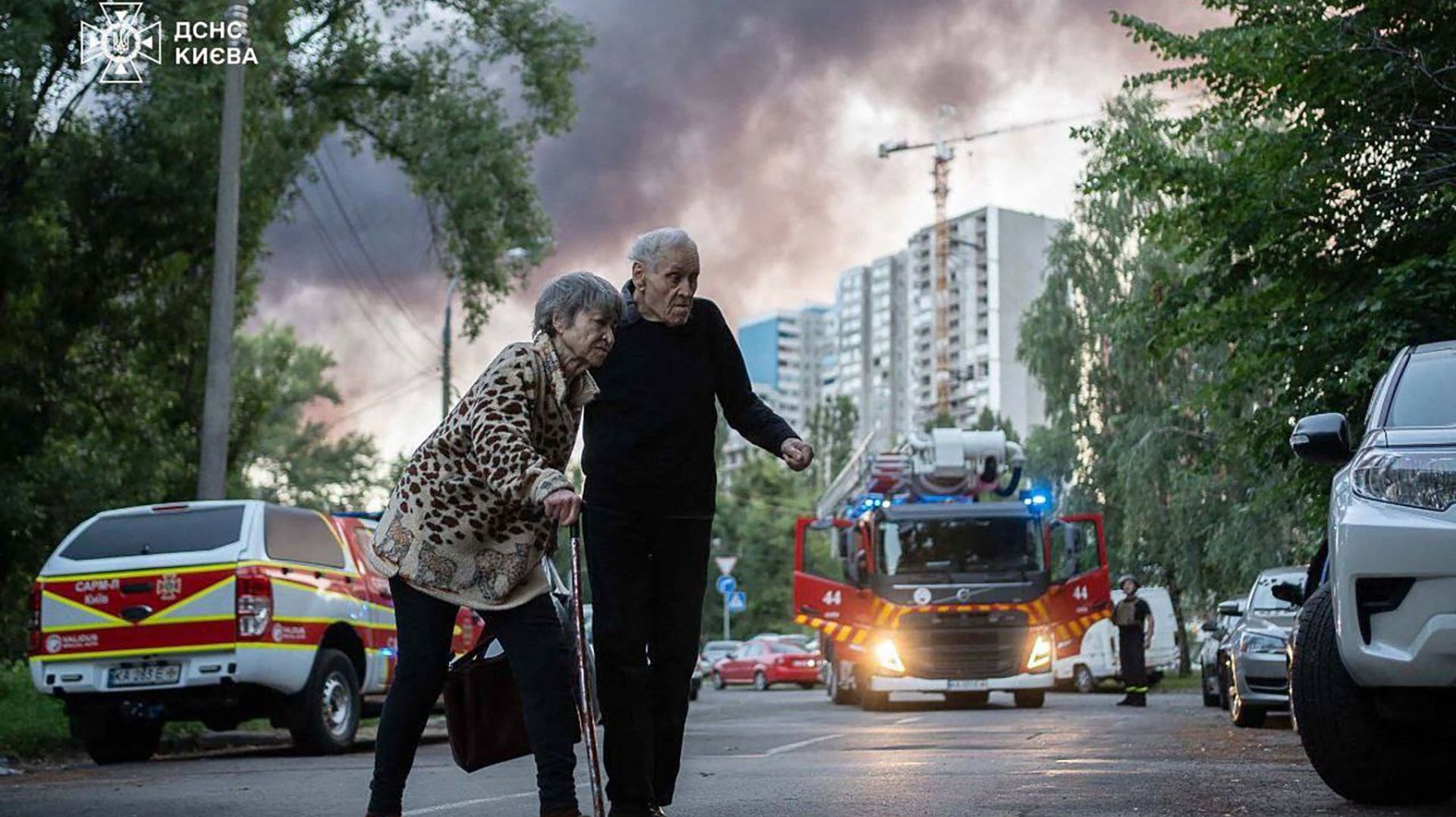 Guerre en Ukraine : 2 morts et 14 blessés dans une frappe russe sur Odessa - RTBF Actus