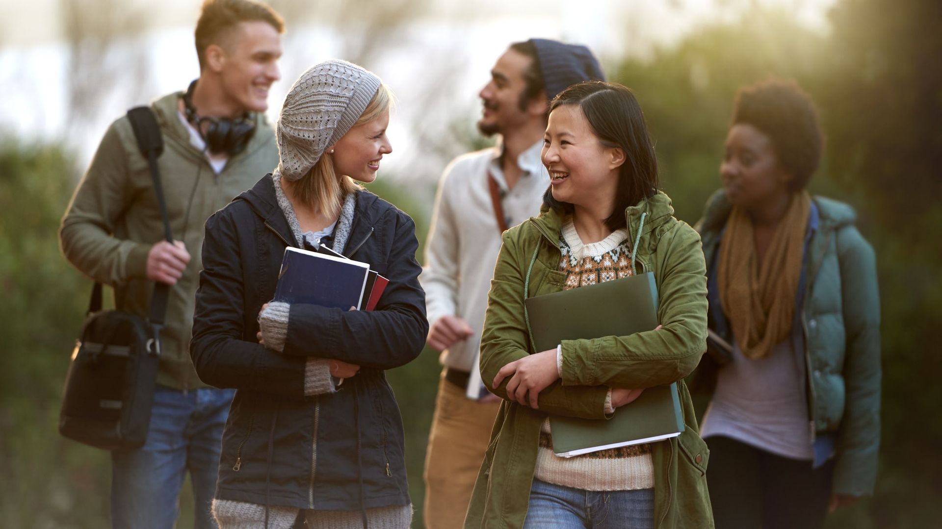 Erasmus : à qui s'adresser pour obtenir une bourse? - RTBF Actus