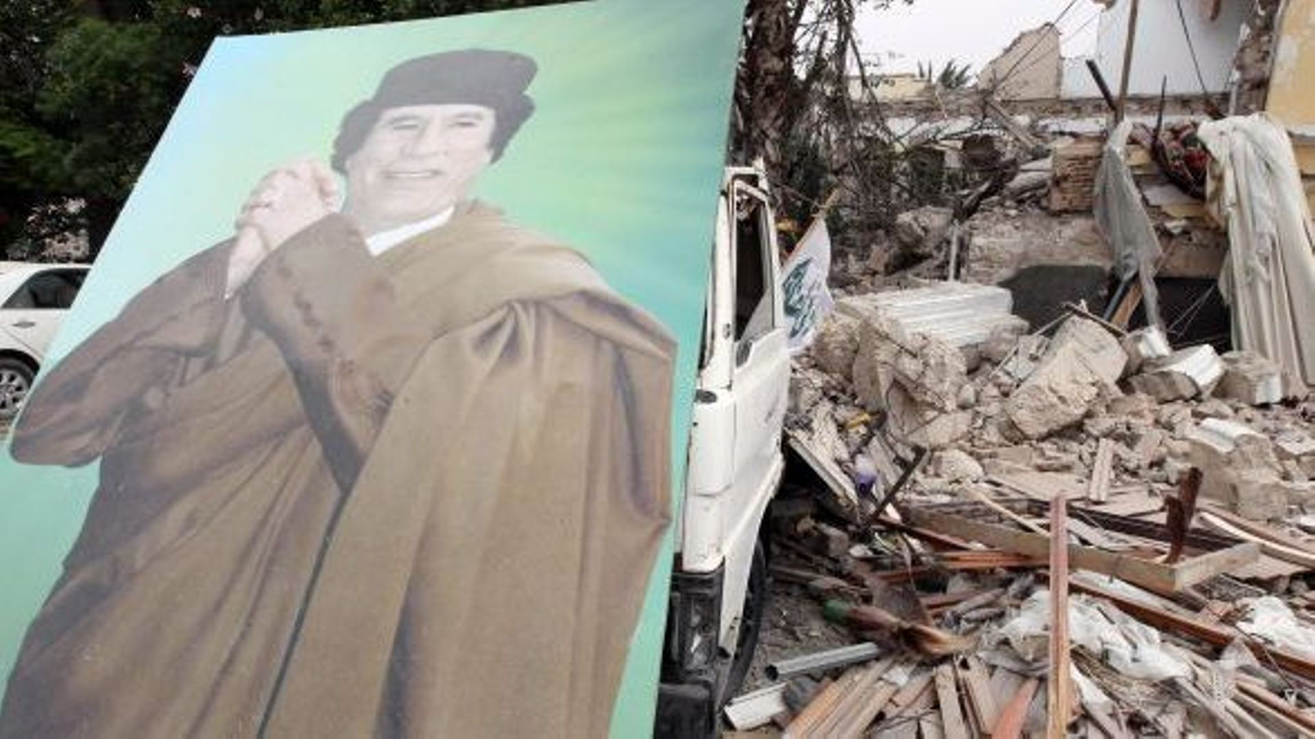 Mouammar Kadhafi fait le gros dos et contre-attaque - RTBF Actus