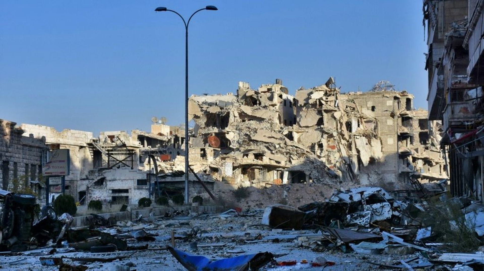 Syrie: 'situation effrayante' des civils à Alep-Est, selon l'ONU - RTBF ...