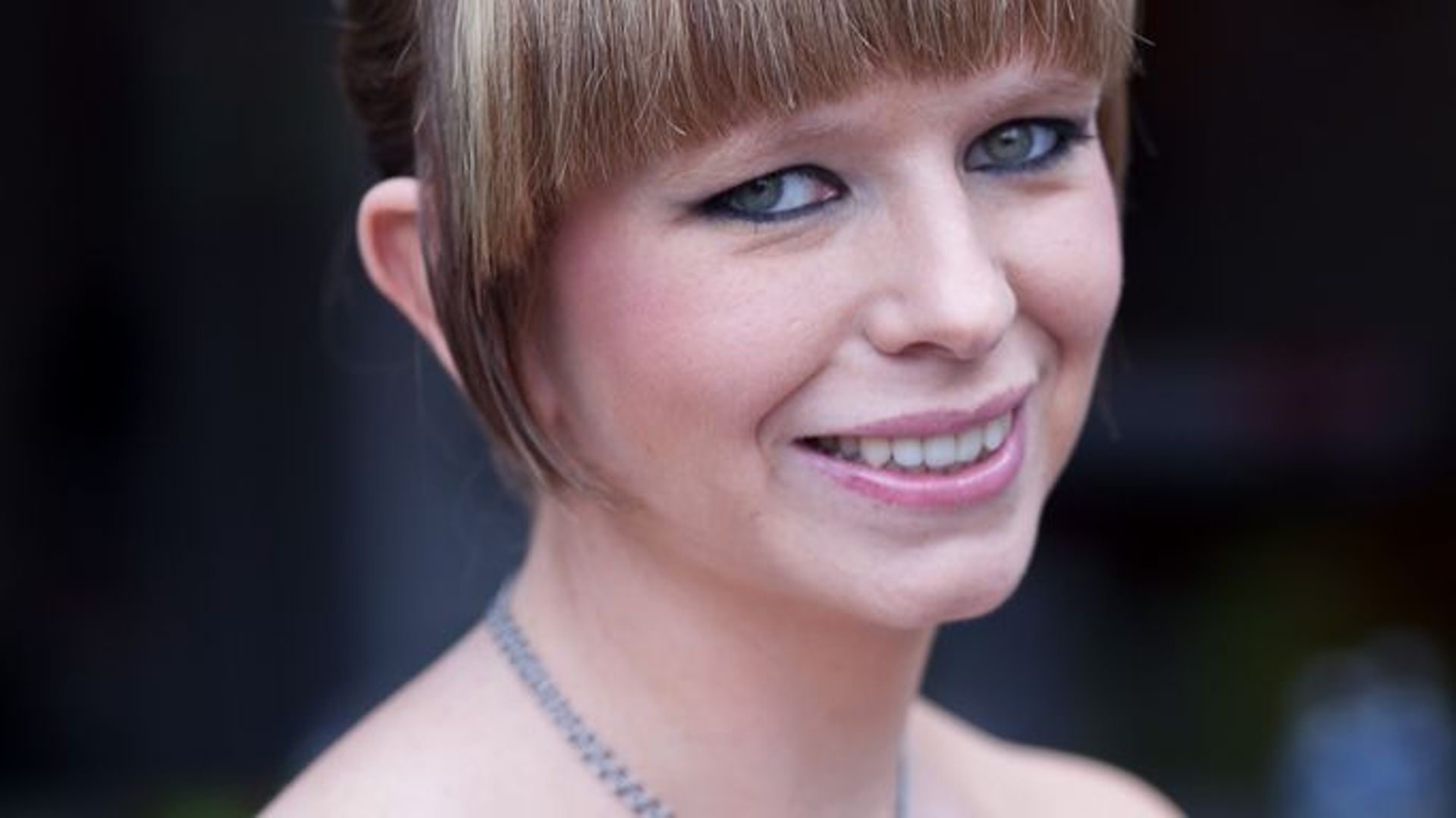 Le relooking d'Amélie - le 4ème jour : le shopping - RTBF Actus