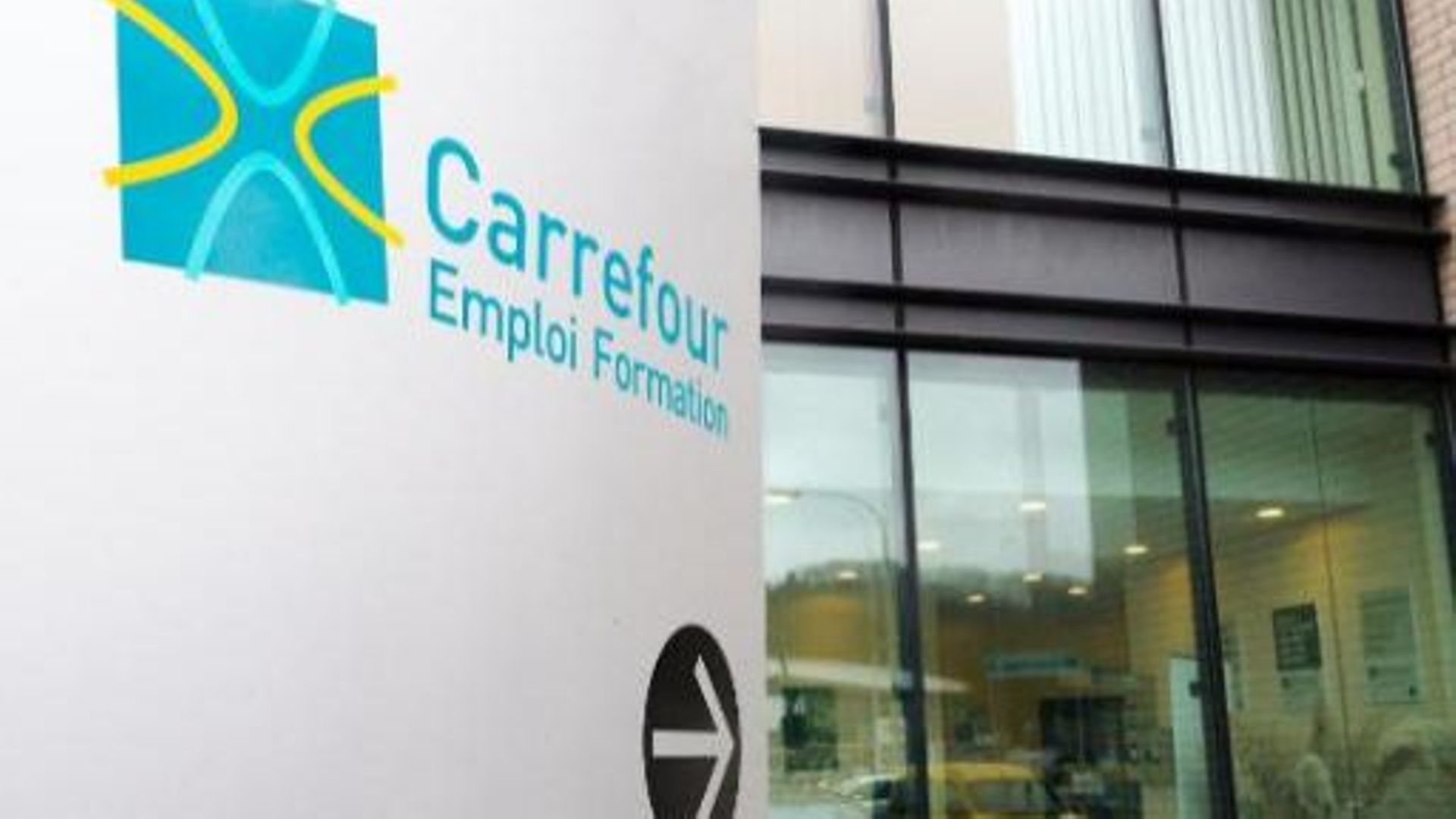 A. Antoine propose de nommer des contractuels aux postes de direction ...