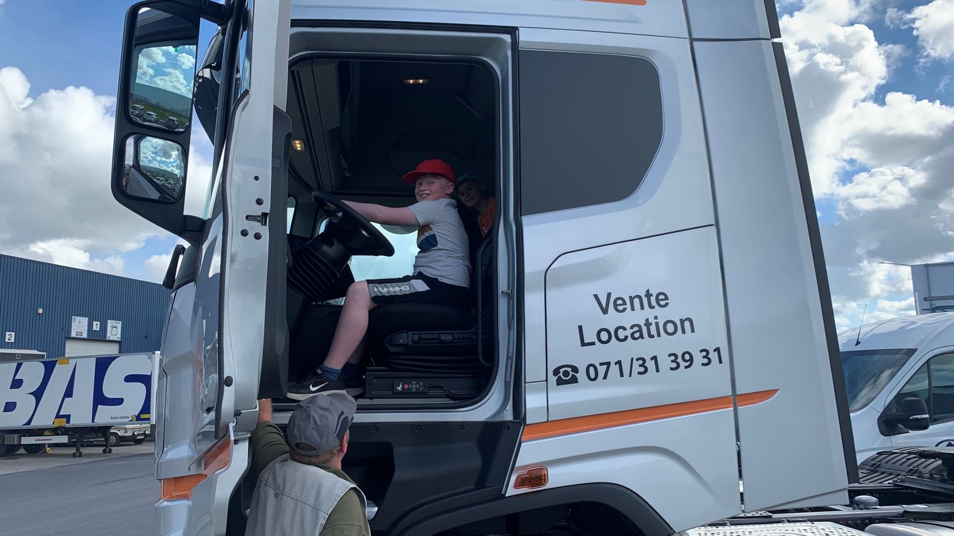 Pénurie de chauffeurs dans les transports routiers : ' En Belgique, il ...