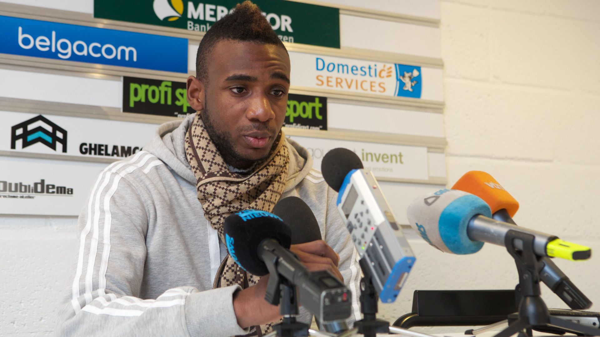 Mboyo en Angleterre plutôt qu'à Anderlecht ? - RTBF Actus