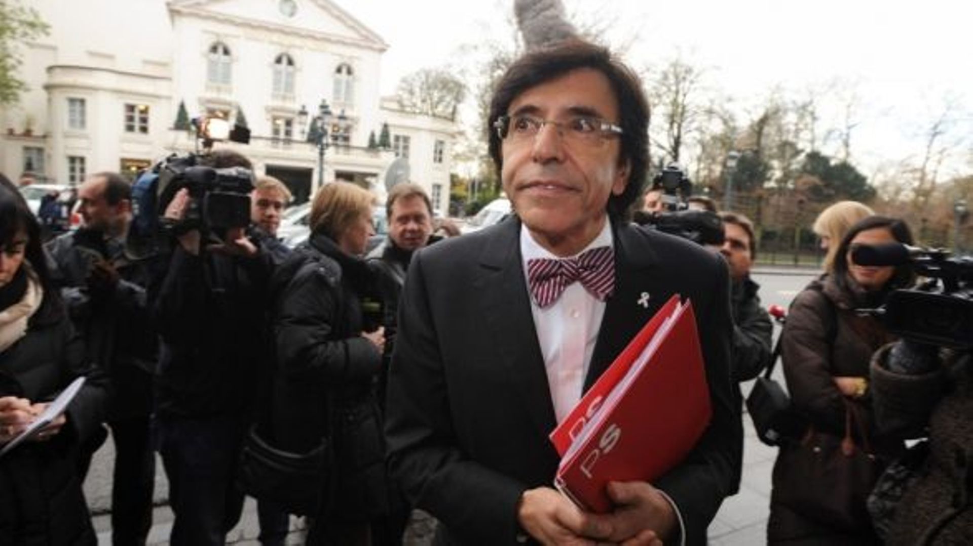 Di Rupo souhaite renouer le dialogue communautaire - RTBF Actus