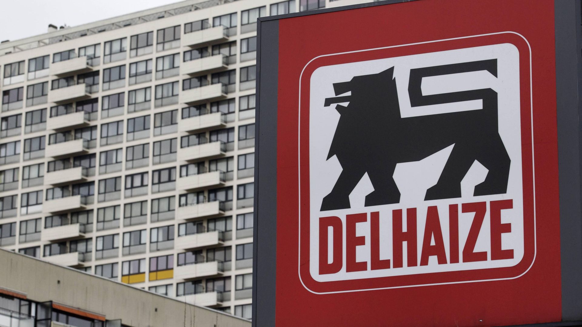 Delhaize rappelle des carrés moka et des gâteaux crème au beurre moka ...