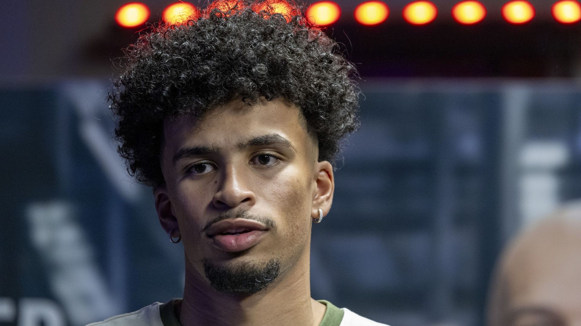 Malgré une belle prestation de Toumani Camara, les Blazers s’inclinent ...