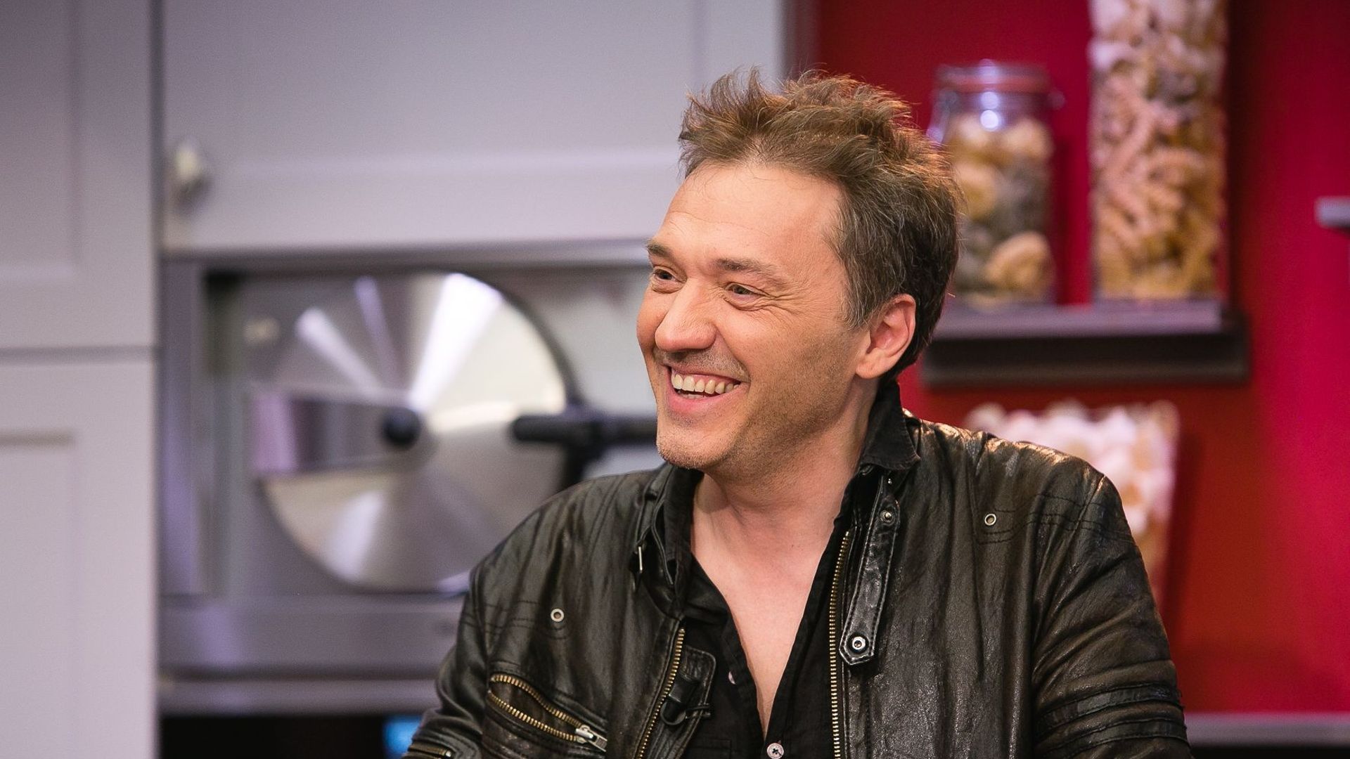 David Bartholomé, chanteur de Sharko, est notre invité du jour ce jeudi ...