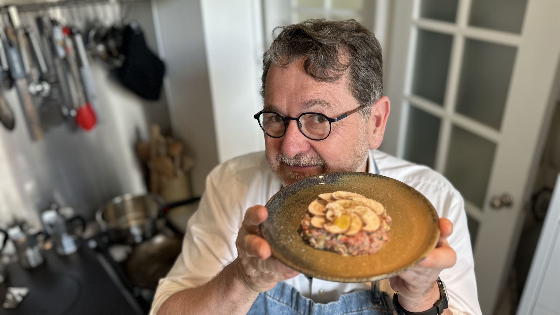 Recette du toast cannibale de Gerald Watelet - RTBF Actus