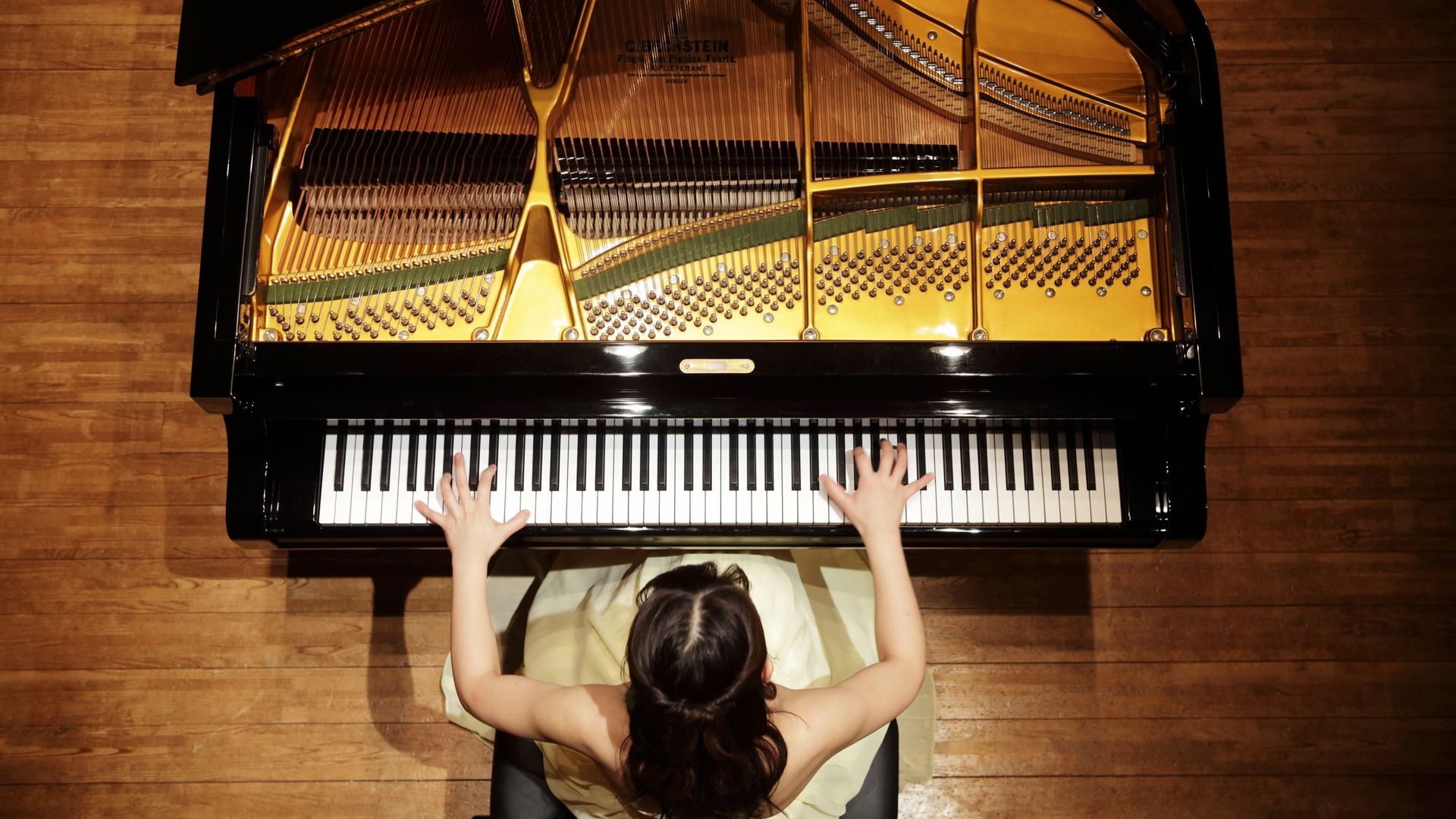 Davide Rinaldi en demi-finale du Concours Reine Elisabeth 2025 piano ...