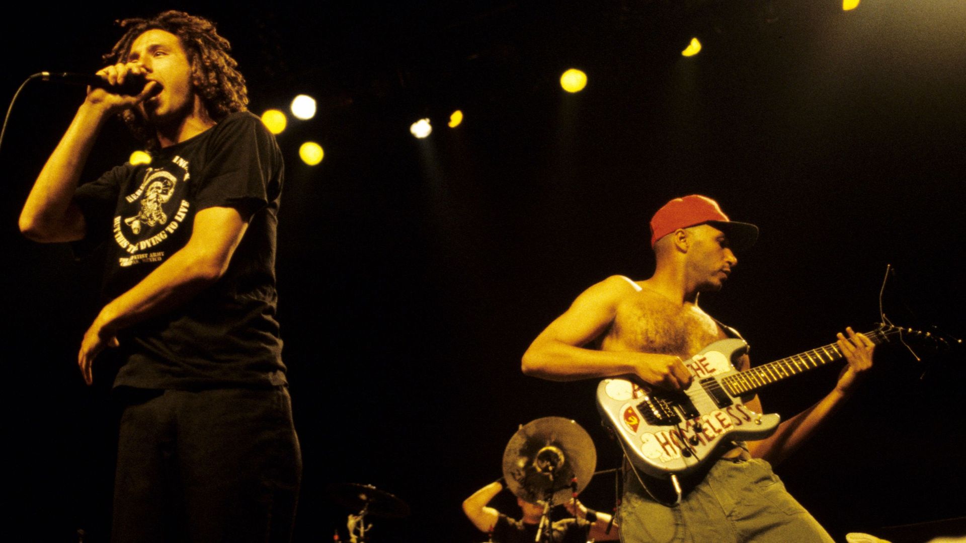 Tom Morello (Rage Against The Machine) partage une chanson avec son ...