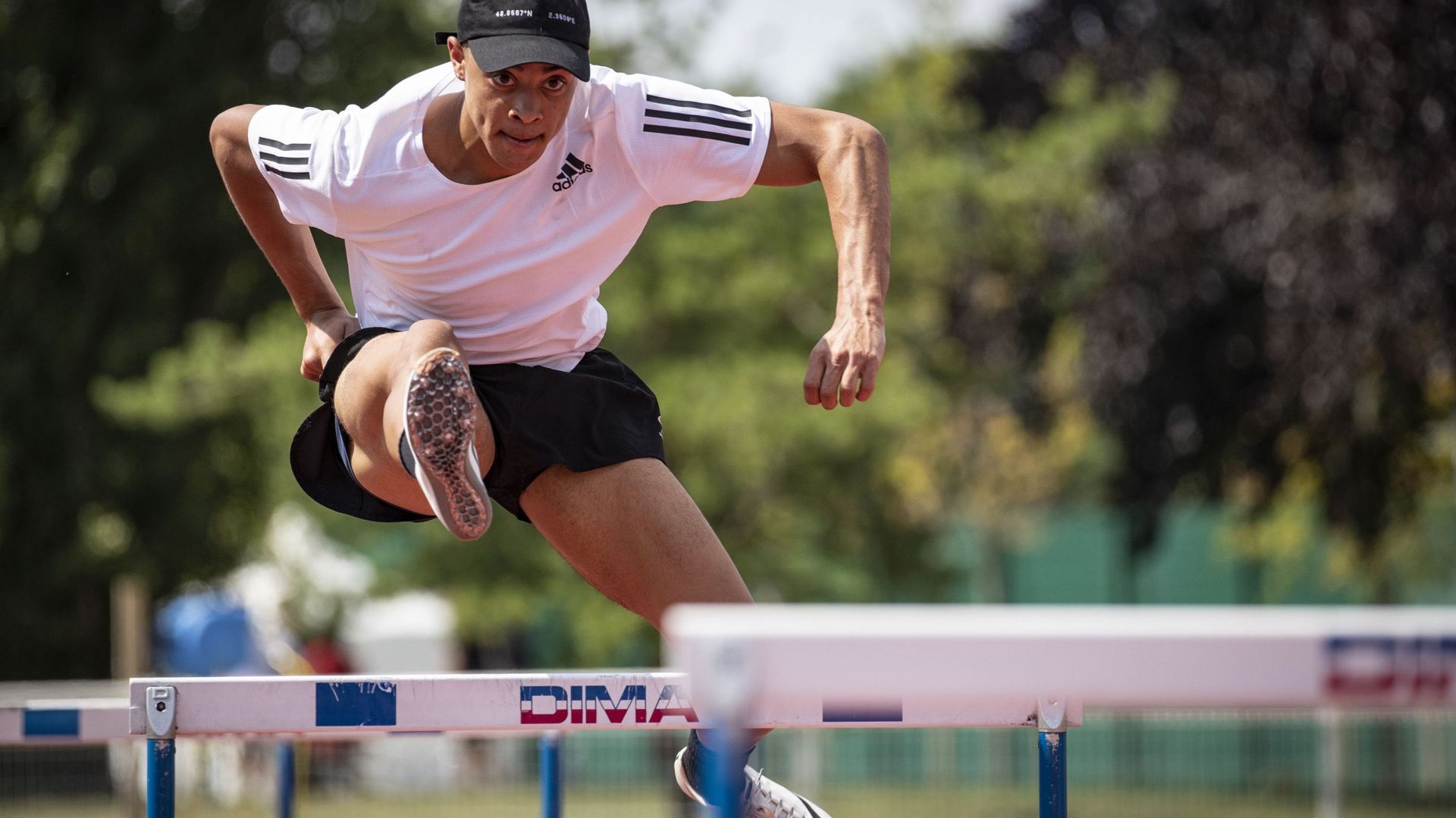 Sasha Zhoya, nouvelle pépite mondiale du sprint, du 110 mètres haie et ...