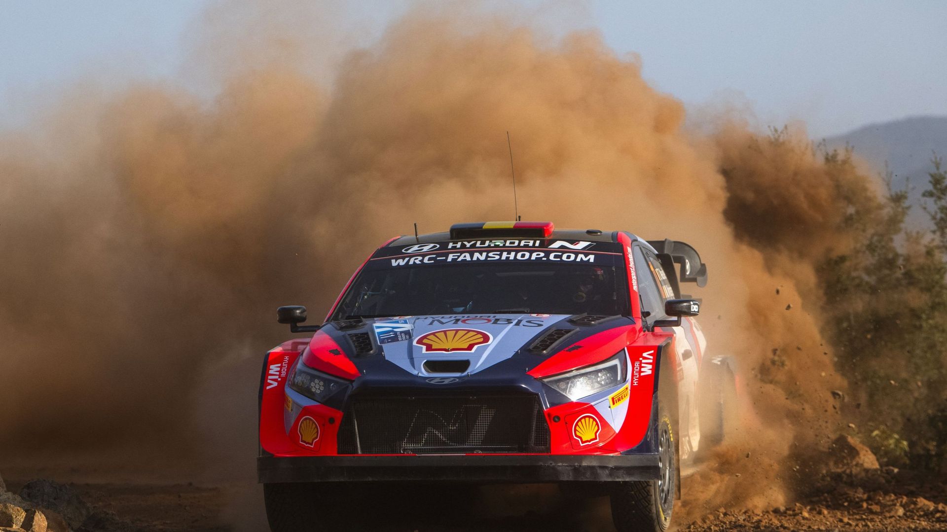 WRC Grèce : Neuville mène le rallye après les déboires de ses ...