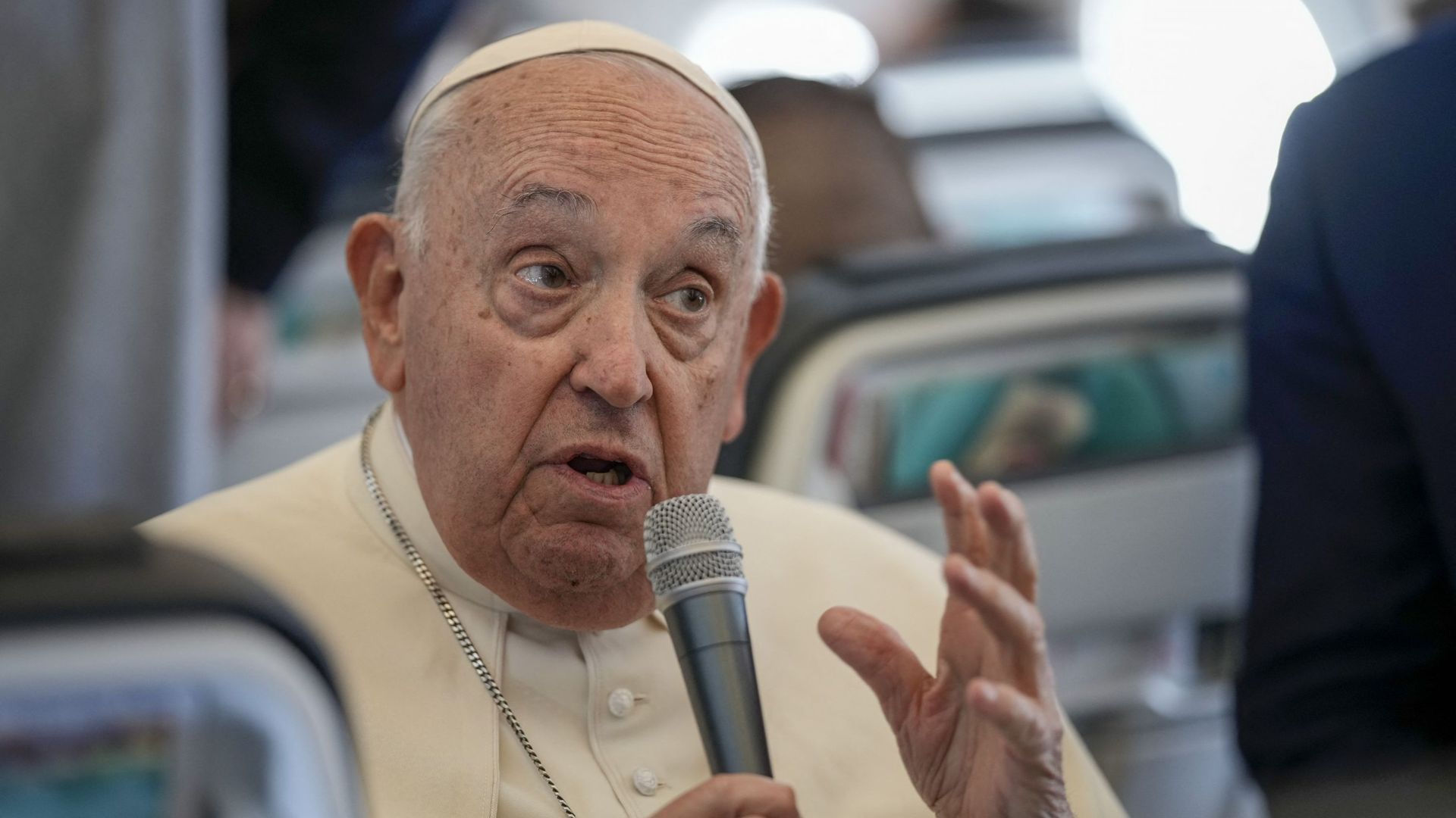 Le pape en Belgique : le souverain pontife a quitté le territoire après ...