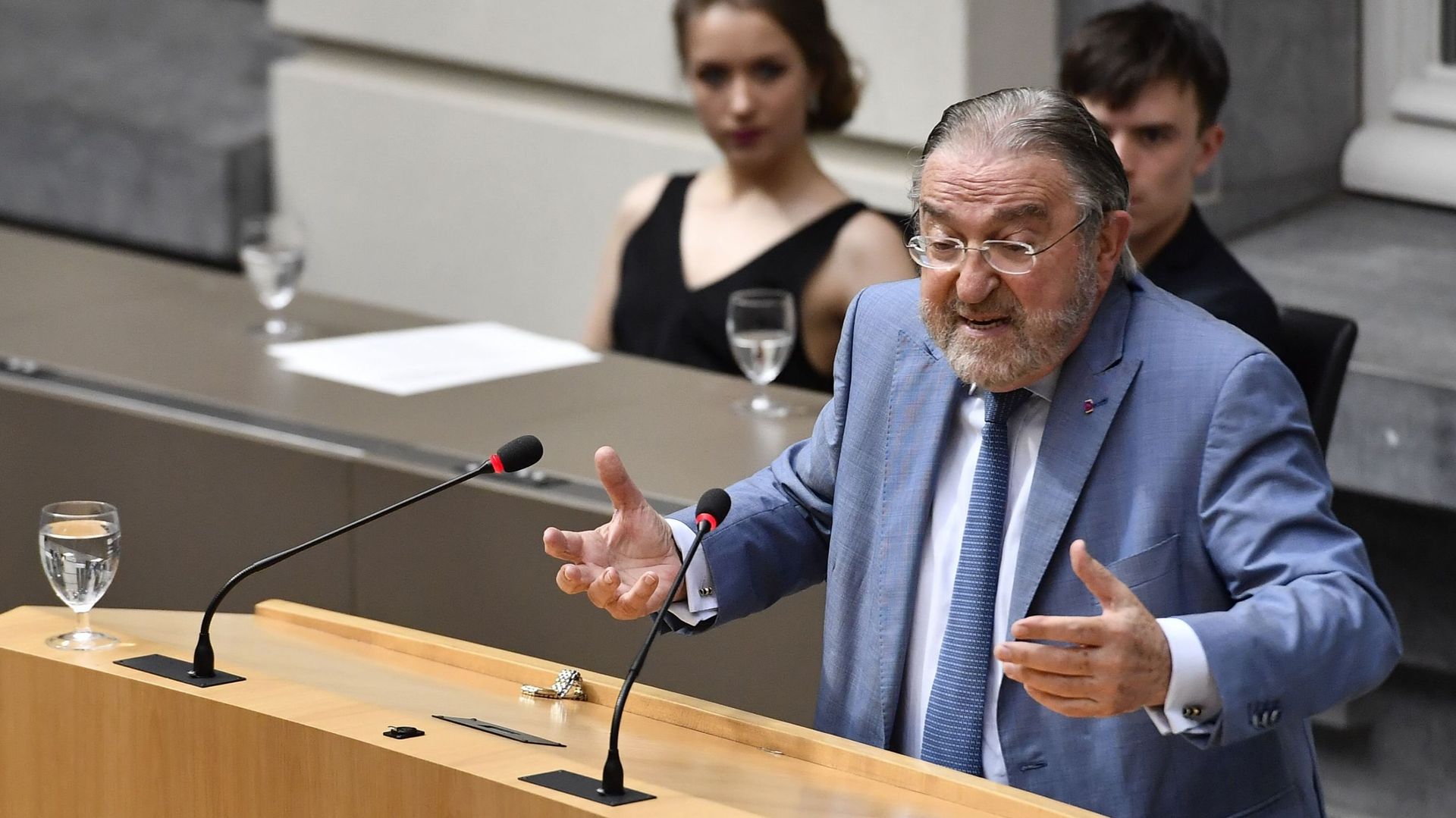 Herman De Croo honoré par ses collègues pour ses 50 ans de vie ...