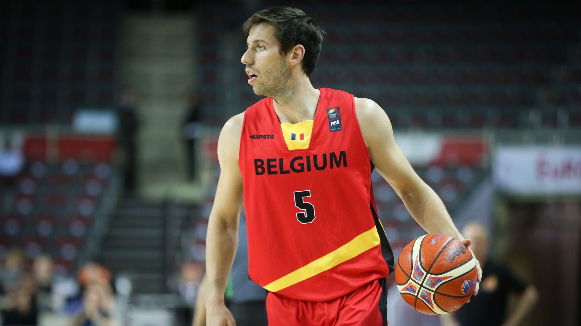 Valence va retirer le N.9 de Van Rossom : 'Le plus grand honneur que tu ...