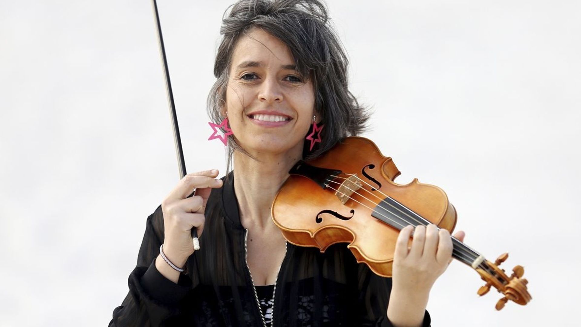 Nadia se paye la scène alternative 'Le vieux de la vieille' - rtbf.be