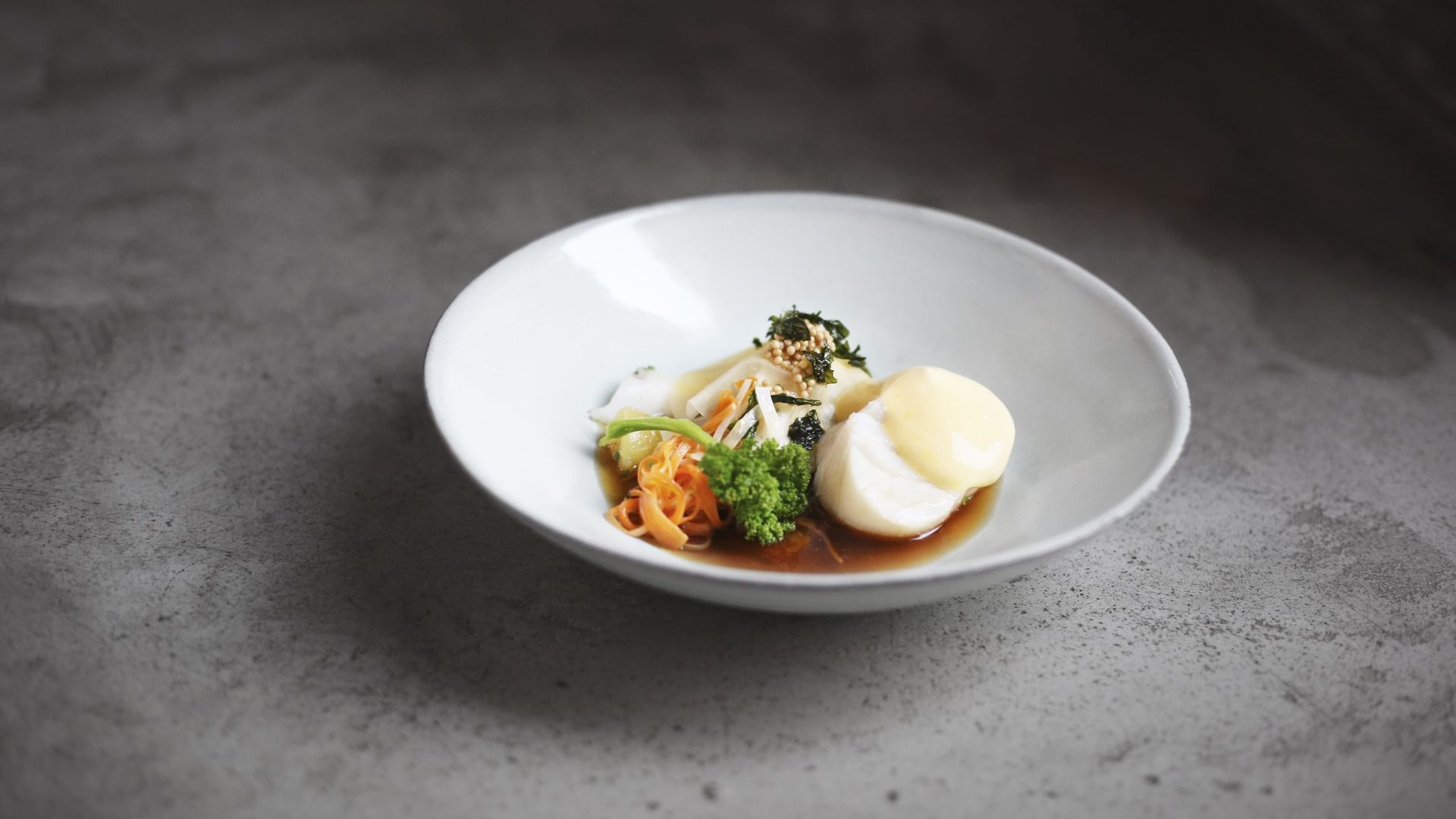 Recette : Skrei de Norvège à la sauce hollandaise - RTBF Actus