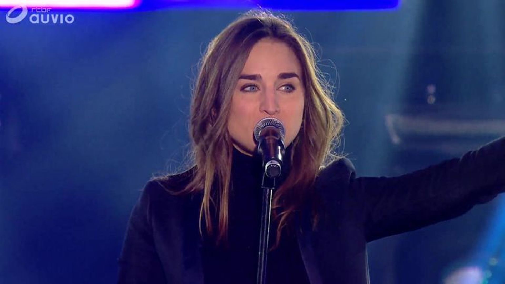 Typh Barrow a un message pour Viva for Life - RTBF Actus