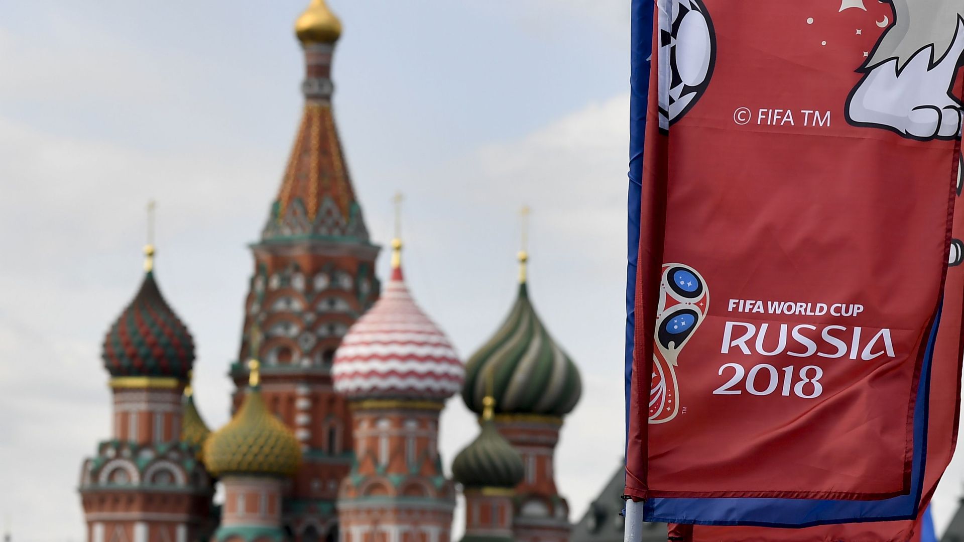 Russie : 'Cela fait 15 ans que Vladimir Poutine utilise le sport comme ...