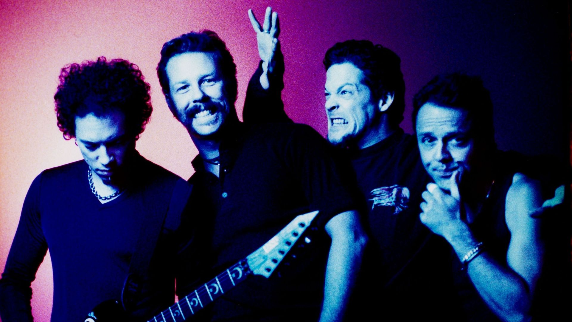 Metallica s’associe à la Croix-Rouge pour une tournée sous le signe de ...