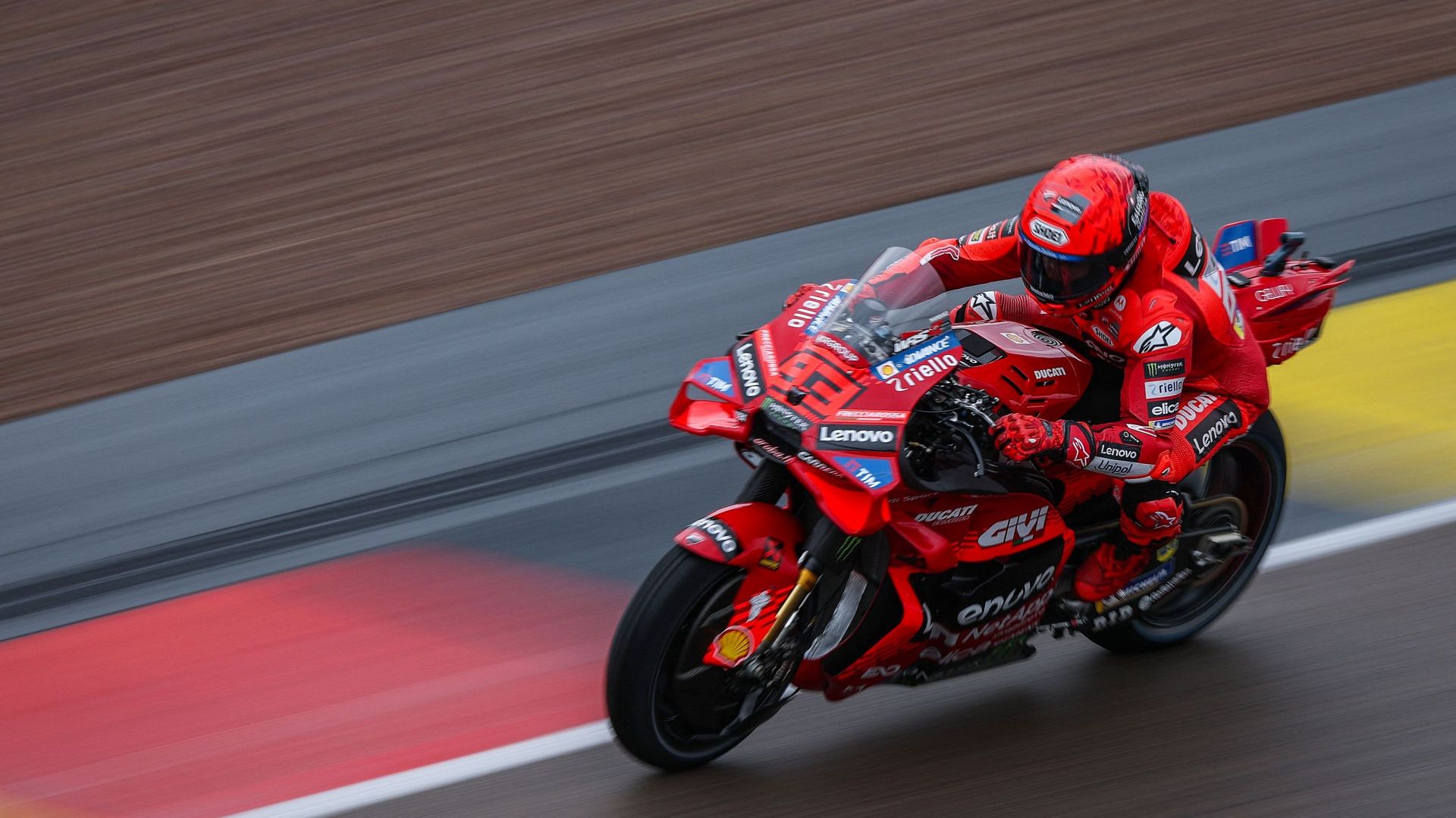 MotoGP : Marc Marquez survole le sprint du GP d'Aragon, Baltus en ...