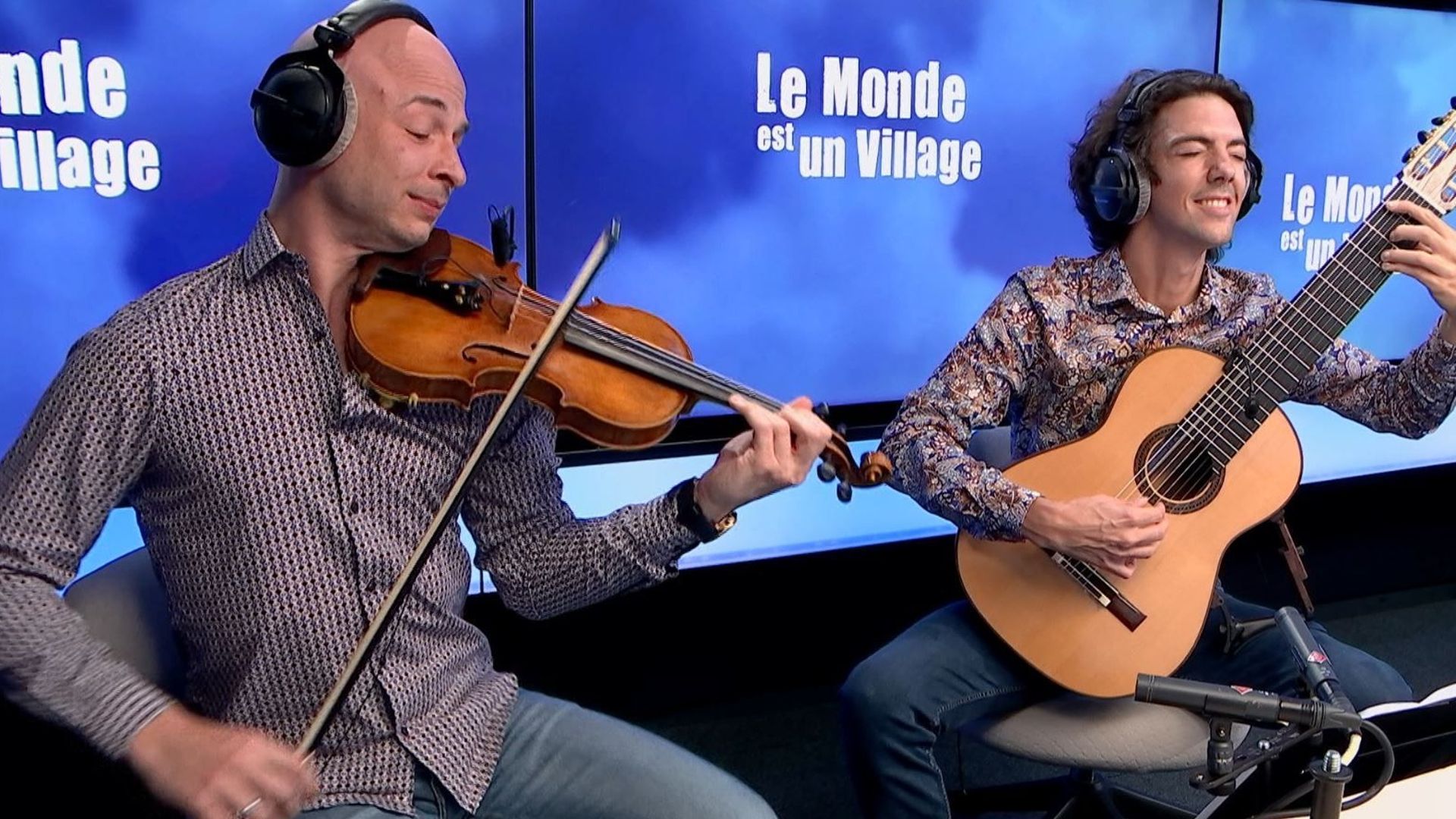 Acoustique | Duo Cavaliere-Brogna dans Le Monde est un Village - RTBF Actus
