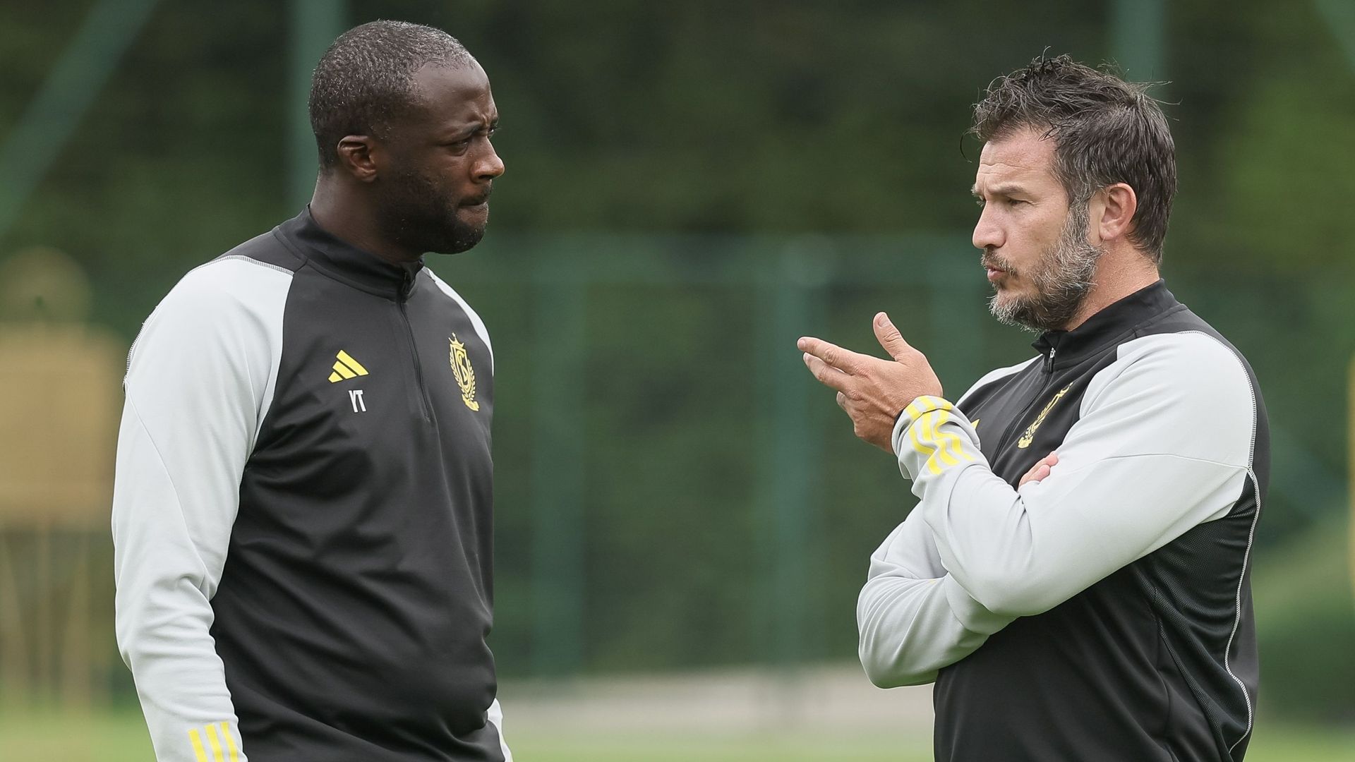 Yaya Touré, Romaine Mundle et… Carl Hoefkens : un Standard new-look, à ...