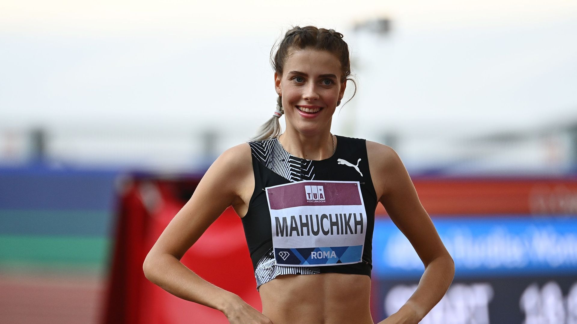 Yaroslava Mahuchikh, 19 ans à peine, bondit à 2m06, 3e perf indoor de ...