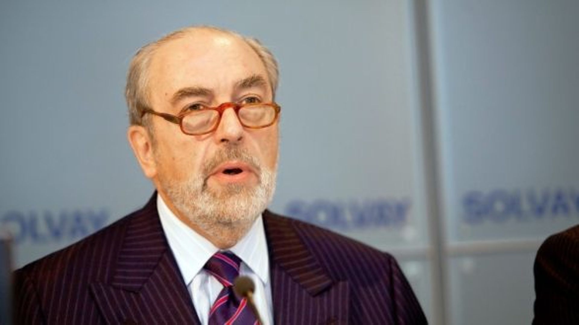 Entrepremière: C. Jourquin, patron du groupe Solvay - RTBF Actus
