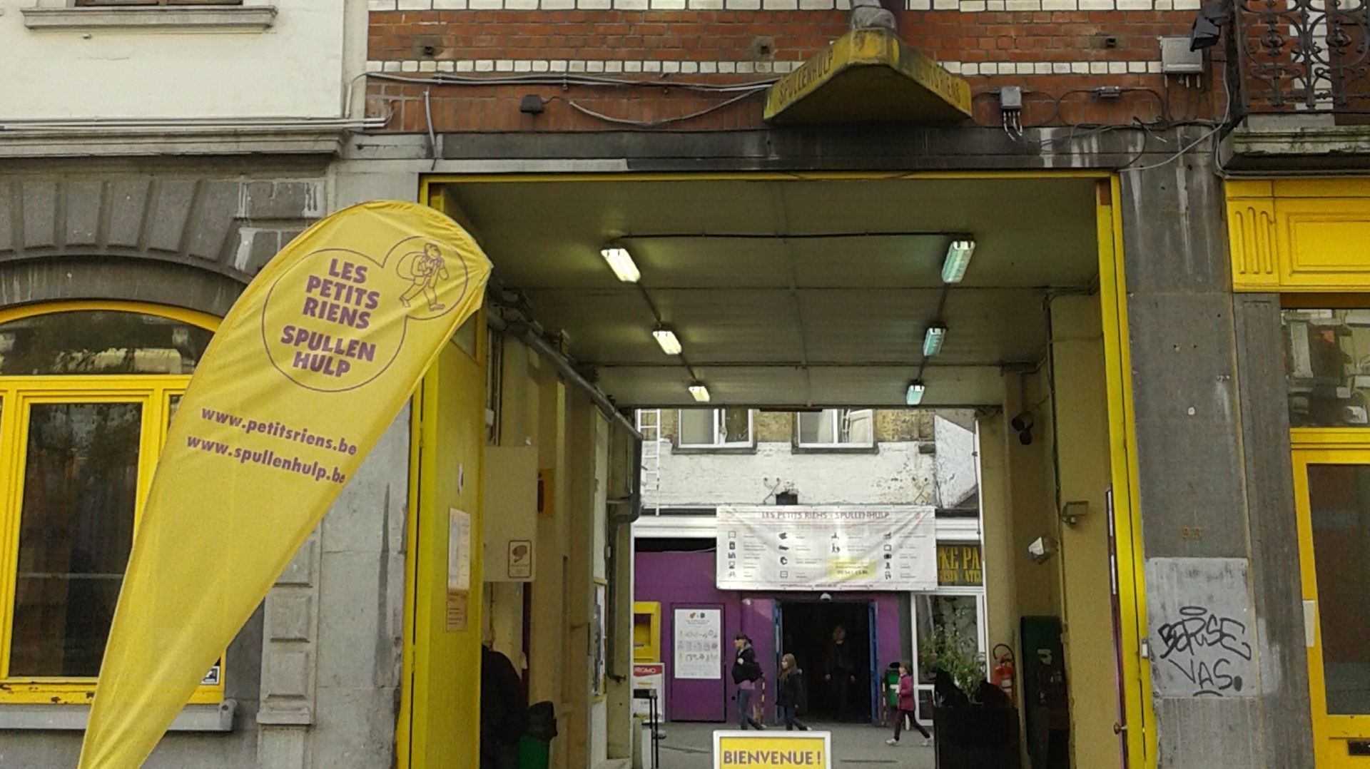 Charleroi : un premier magasin des Petits Riens ouvert en plein centre ...