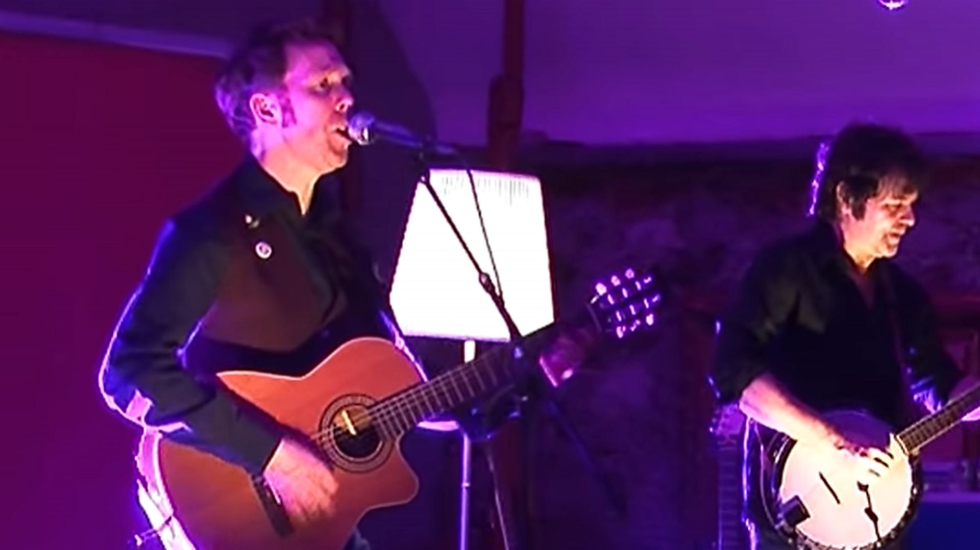 Session : Perry Rose - RTBF Actus