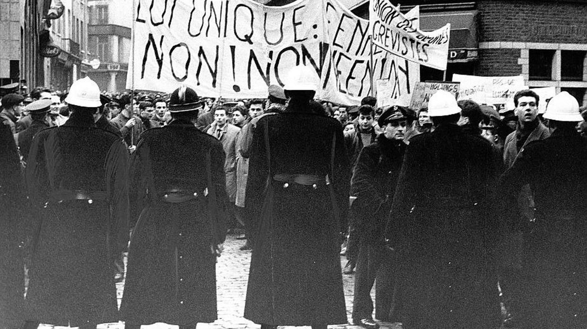 La grève de mon père, un docu-fiction de Robert Scarpa - RTBF Actus