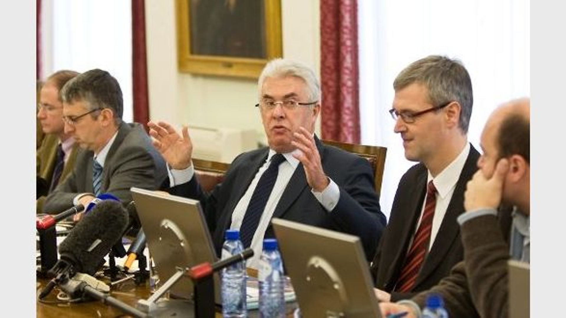 Ecomatin - FMI trop pessimiste - RTBF Actus