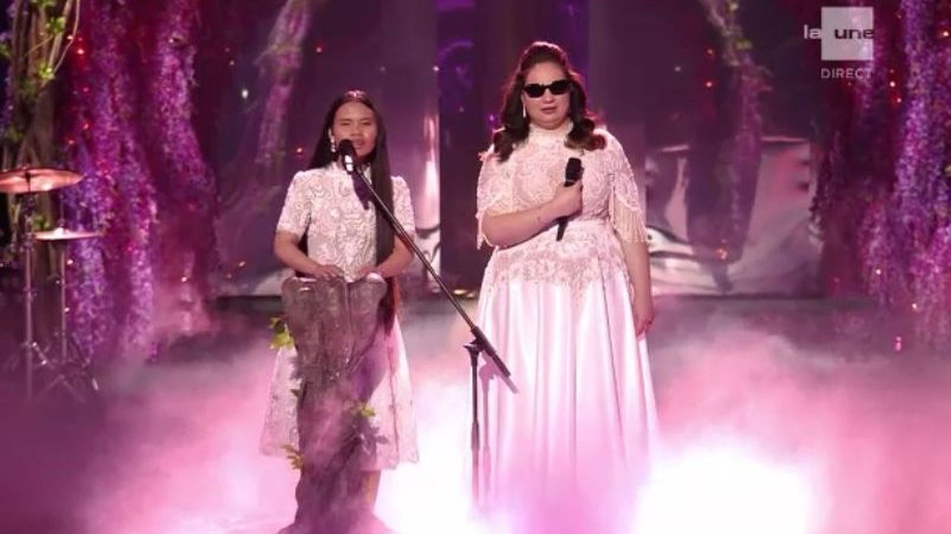 Shalva Band chante « A Millions Dreams » sur la scène de l'Eurovision ...