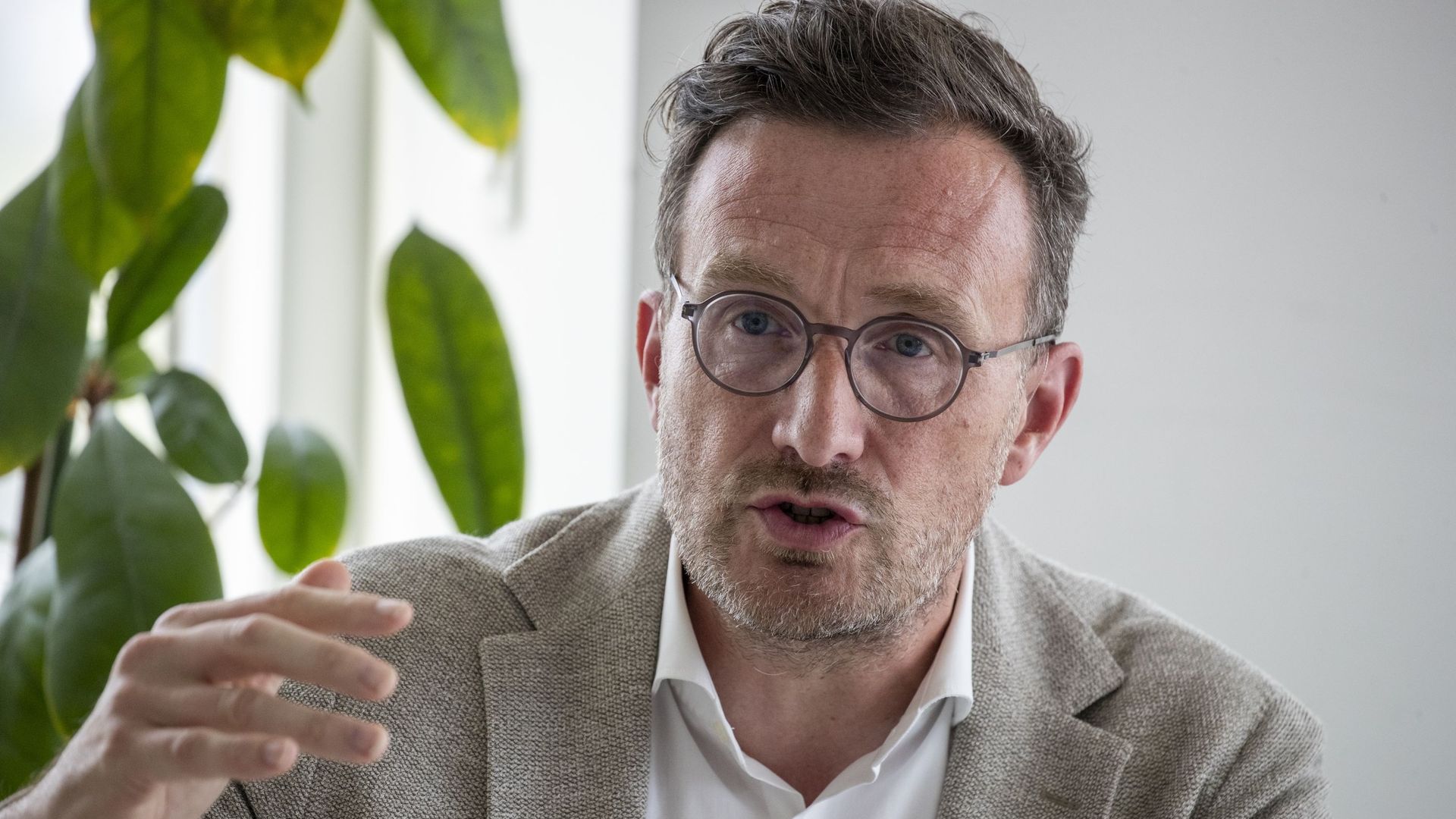 Le secrétaire régional bruxellois Pascal Smet démissionne, rattrapé par ...