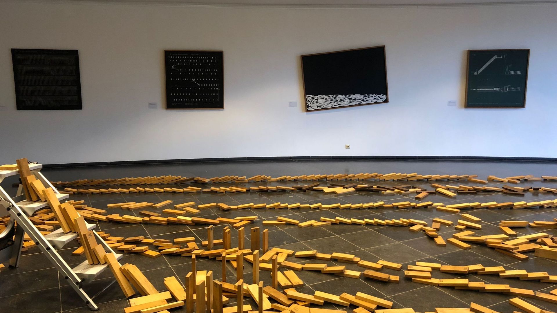 Filip Francis, et le geste rétinien - RTBF Actus