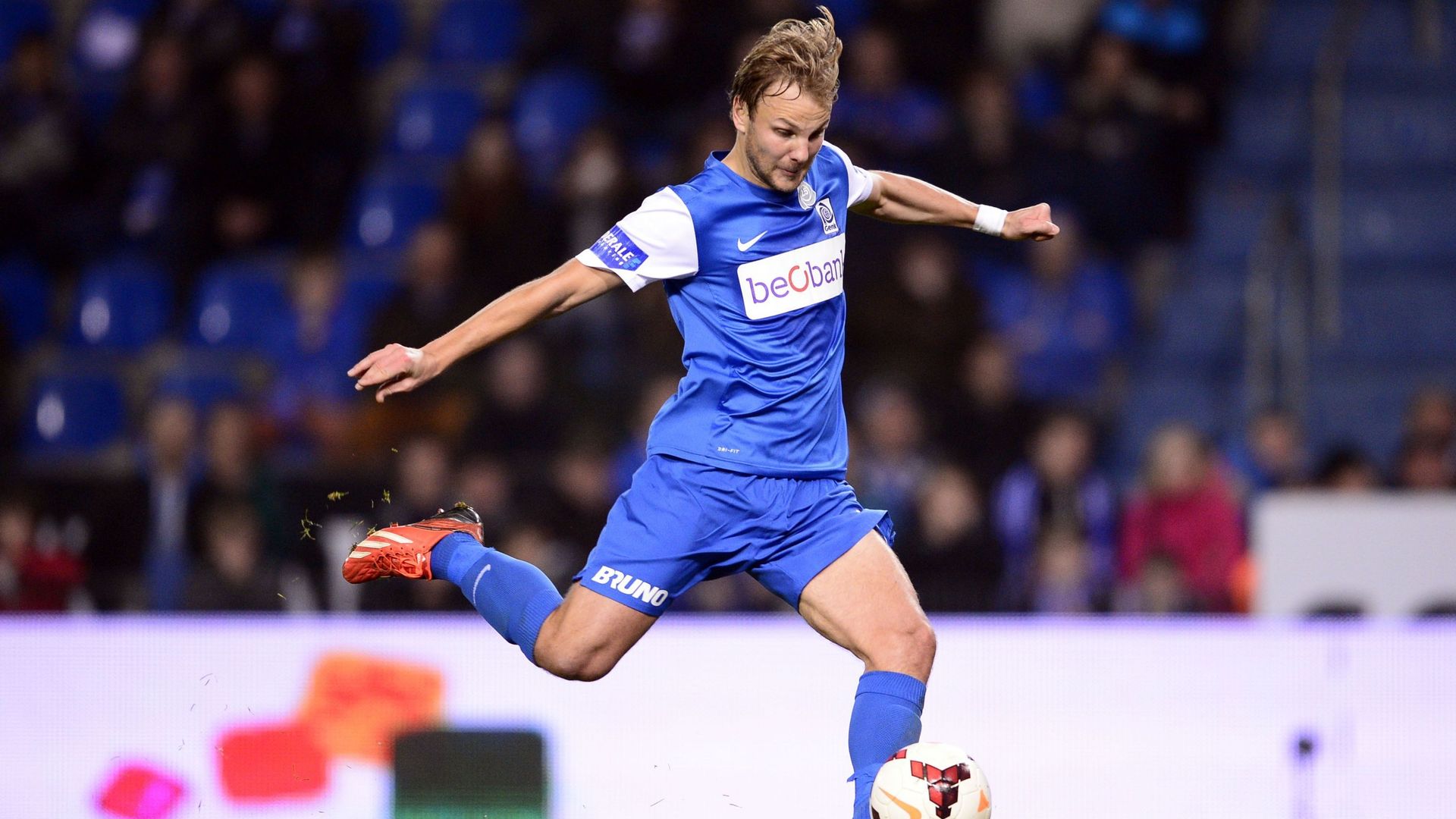 Gorius meilleur tireur de penalty en Europe - RTBF Actus