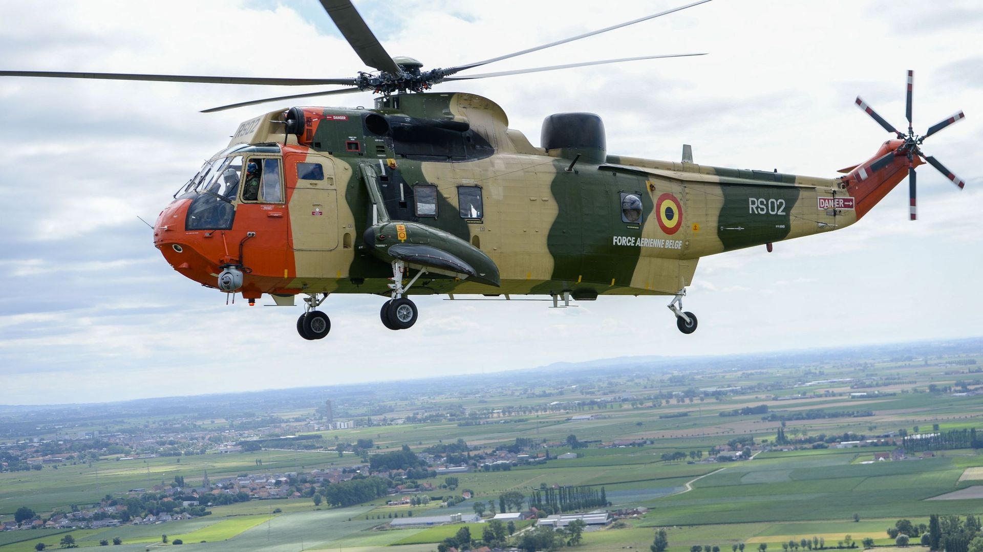 L'armée belge a acheté un hélicoptère Sea King d'occasion pour le ...