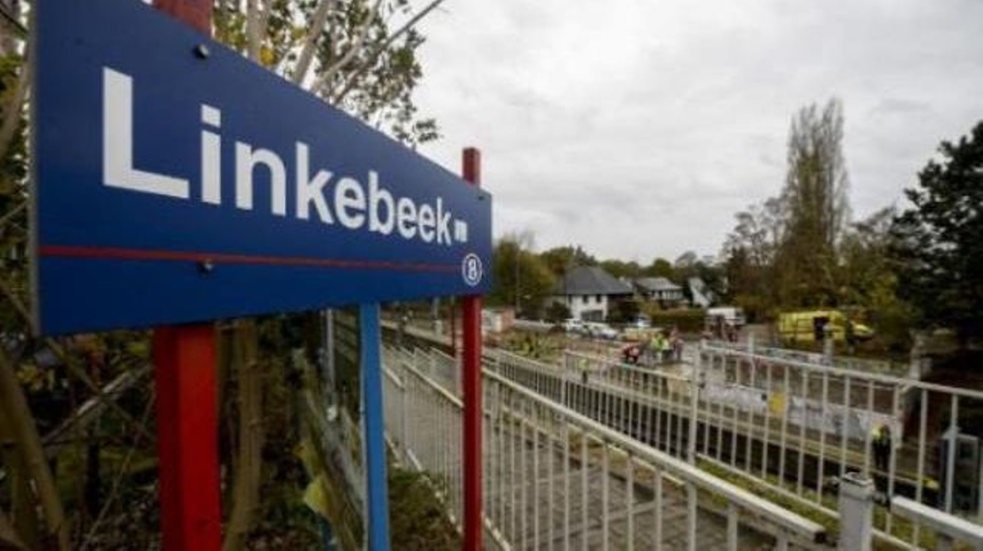 Collision de deux trains à Linkebeek: 16 blessés, circulation à une ...