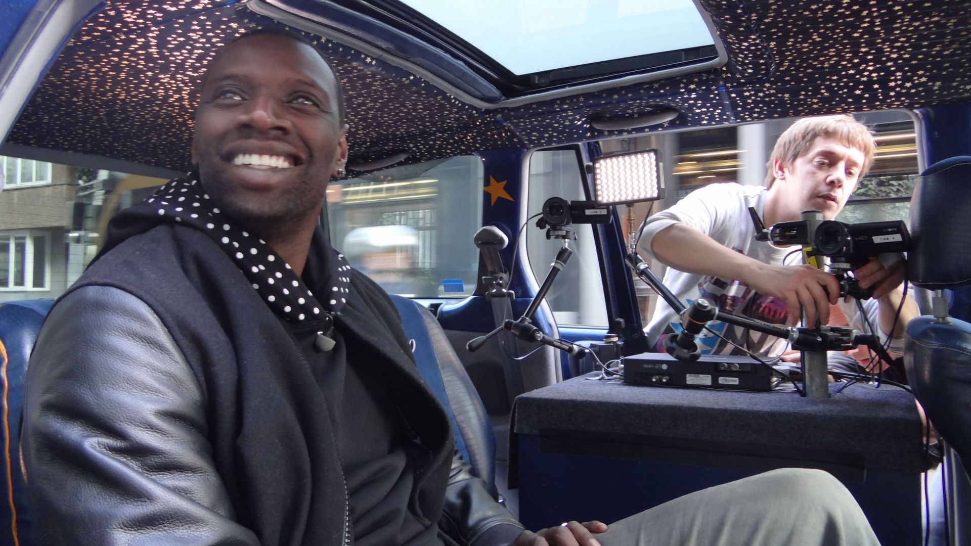 Omar Sy dans Hep Taxi ! :'Il pleuvait de la culture... nous, on était à ...