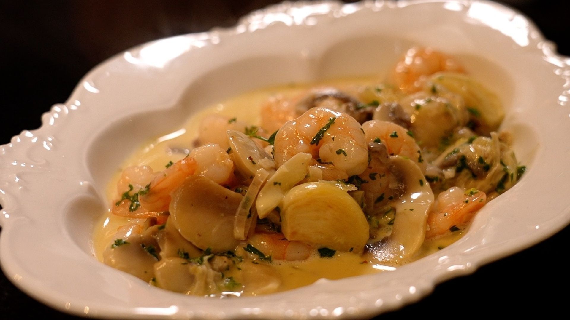 Recette de la poêlée de scampis de Gerald Watelet - RTBF Actus