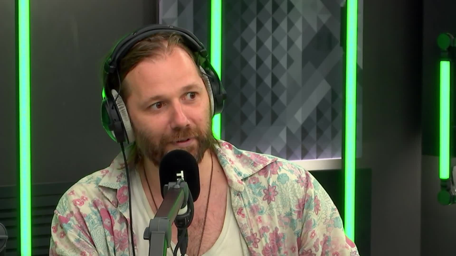 Dan Gagnon 'crame tout' pour sa 1ère dans Le Réveil de Tipik - RTBF Actus