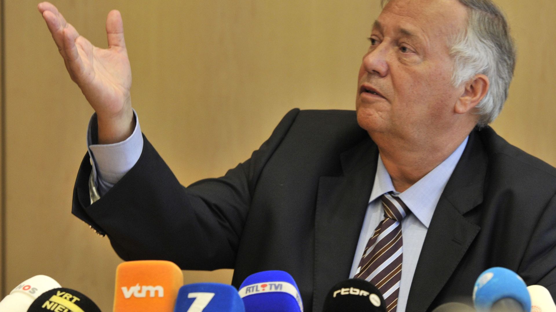 Le patron de l'AFCN défend le redémarrage des centrales nucléaires ...