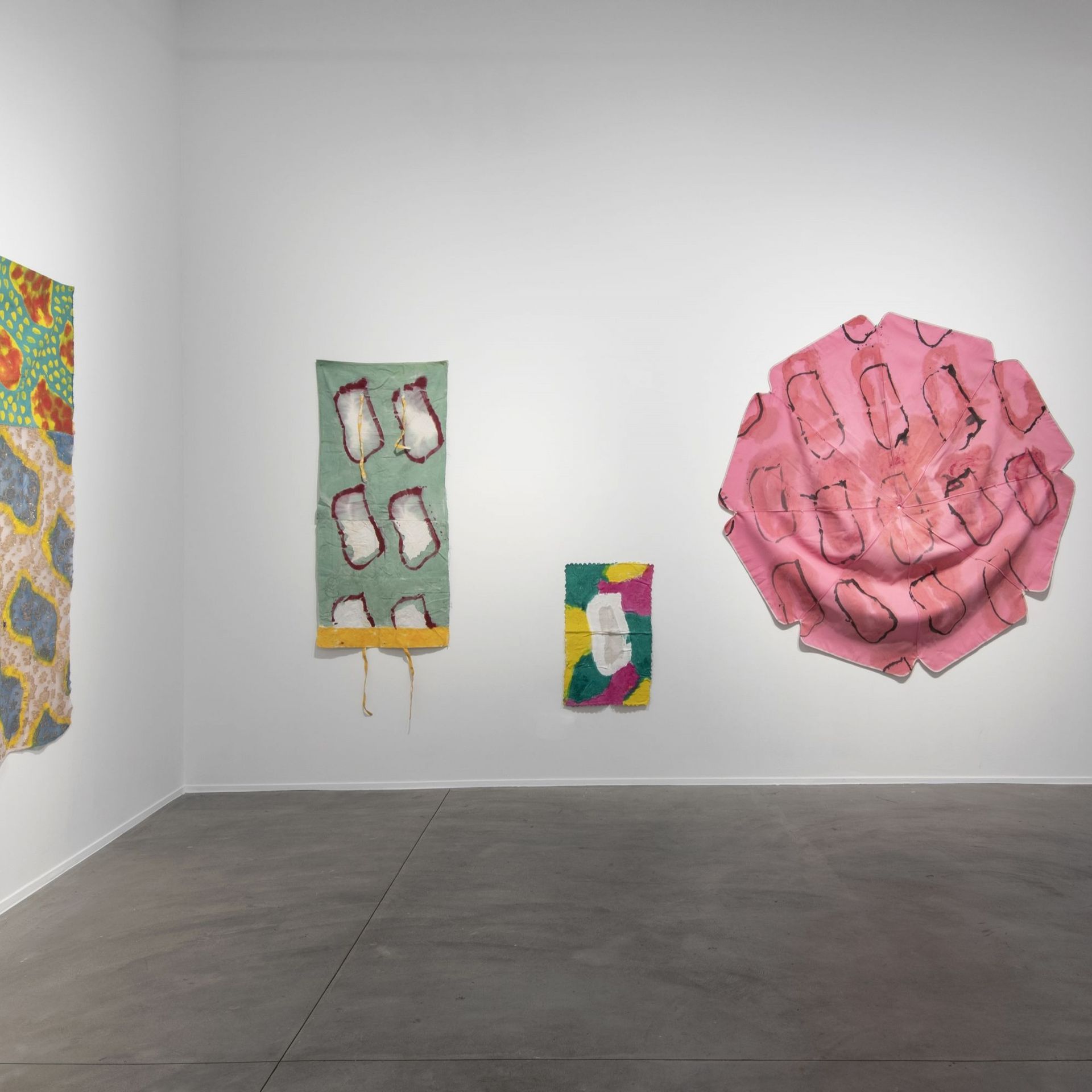 À 87 ans, Claude Viallat figure de proue du mouvement Supports/Surfaces ...