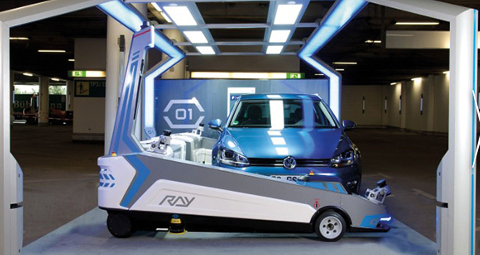 Vidéo: ce robot gare votre voiture - RTBF Actus