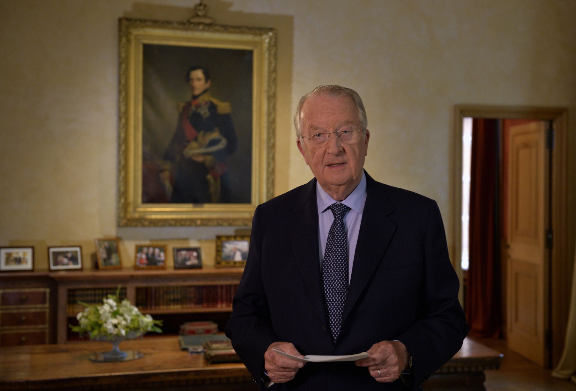 Abdication: vingt années de règne du roi Albert II en images - RTBF Actus