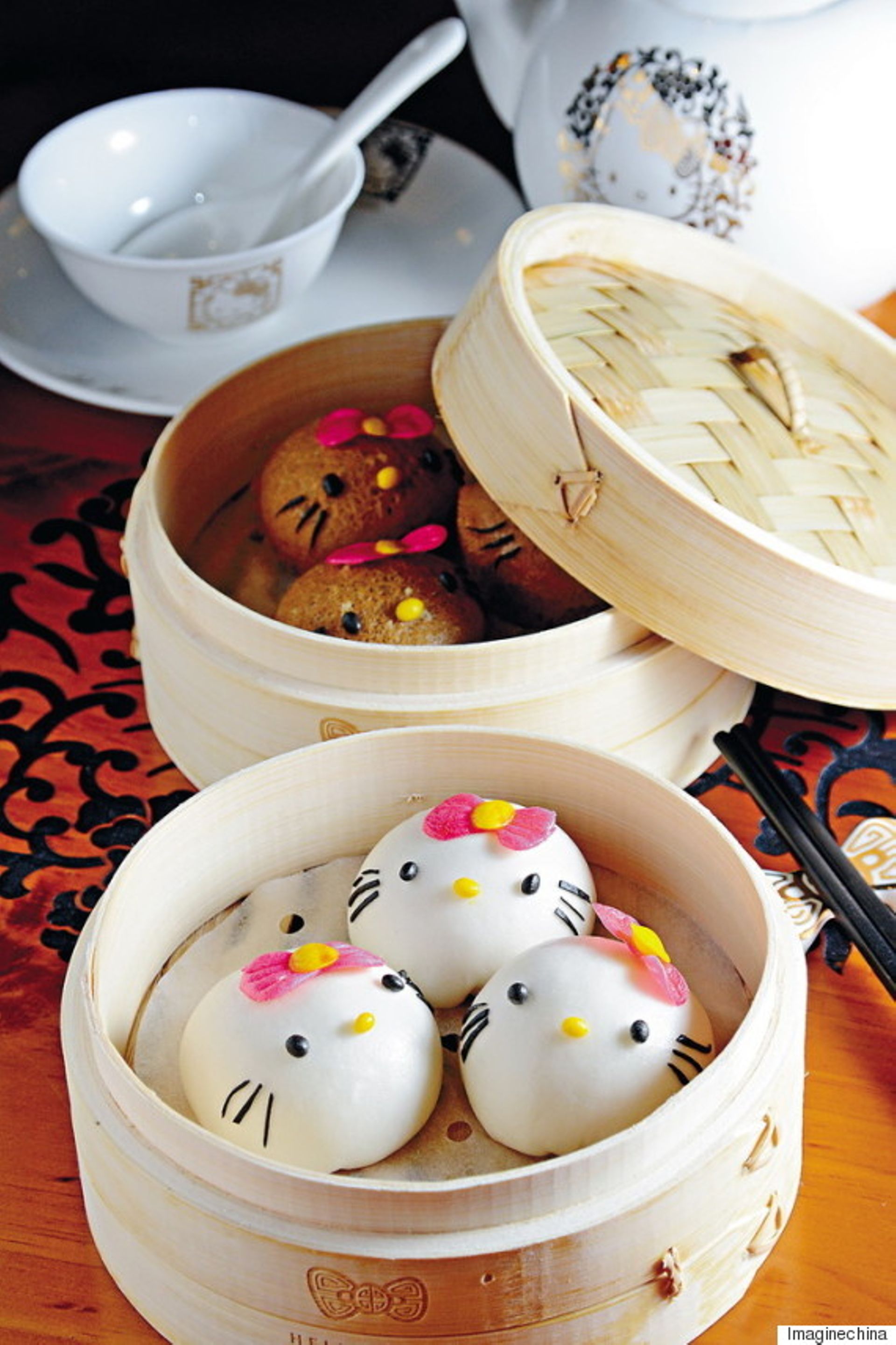 Vidéo: le restaurant à Dim Sum Hello Kitty a ouvert ses portes à Hong ...