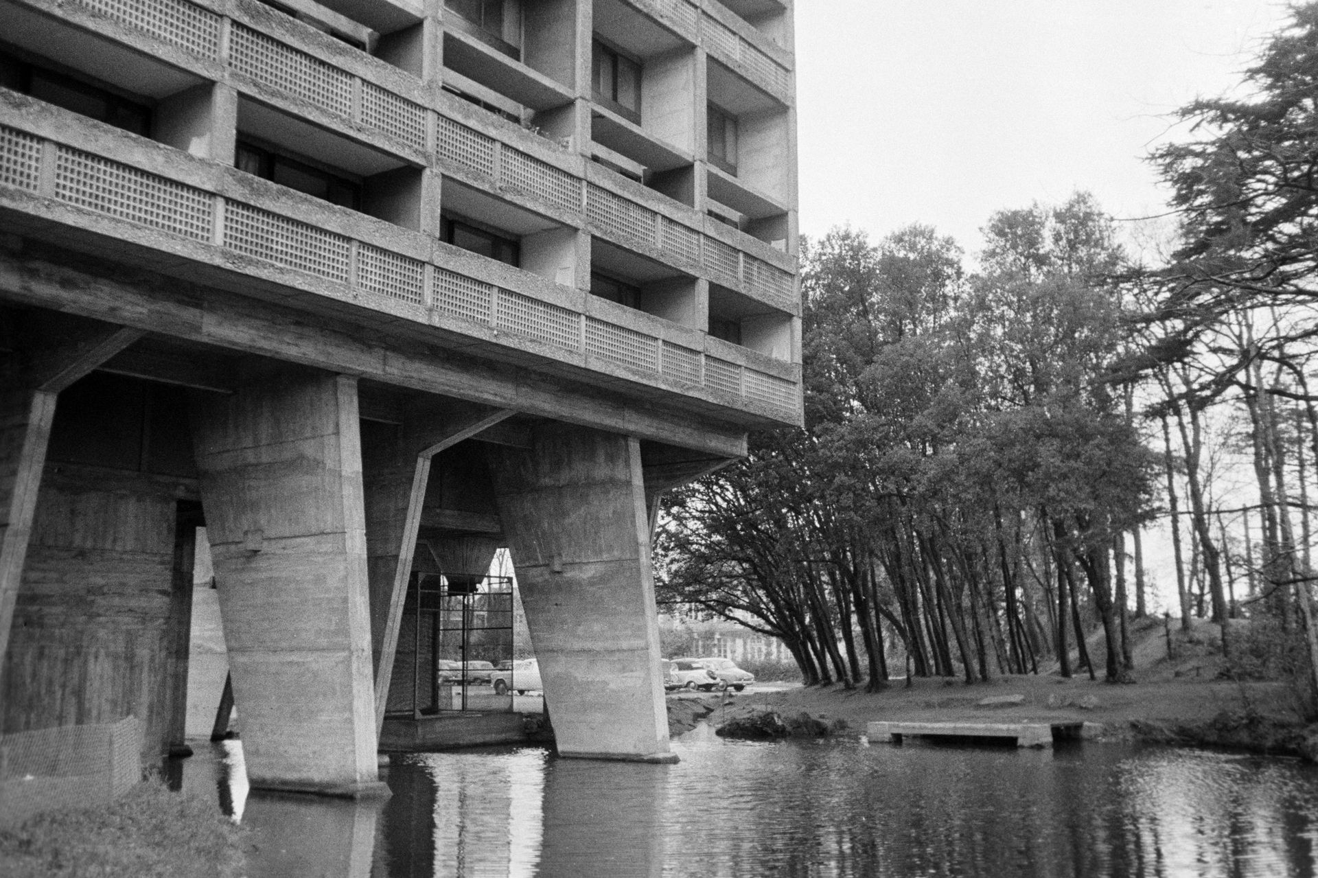 'The Brutalist' au cinéma : la Belgique regorge de cette architecture ...