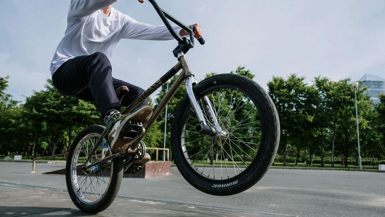 Comment le mouvement de la Bike Life a conquis les réseaux - RTBF Actus